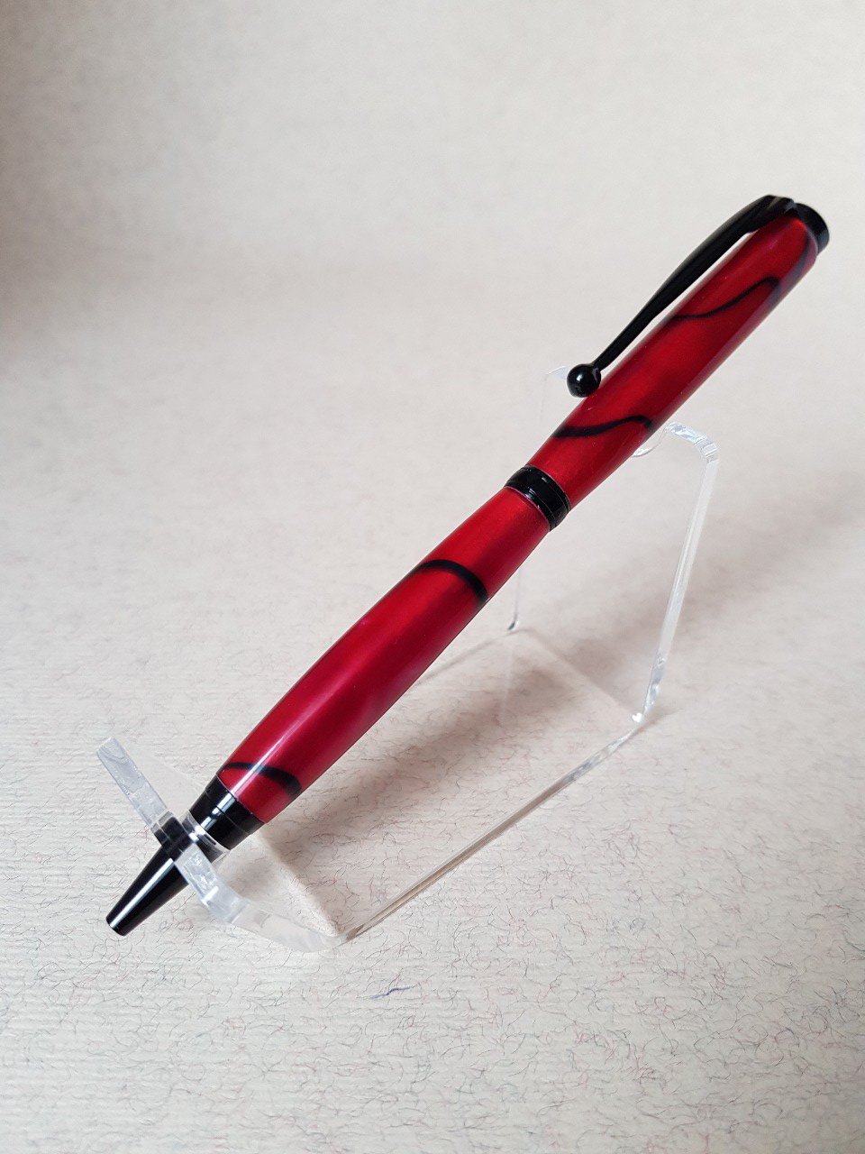 Stylo acrylique rouge - Stylosdecobois